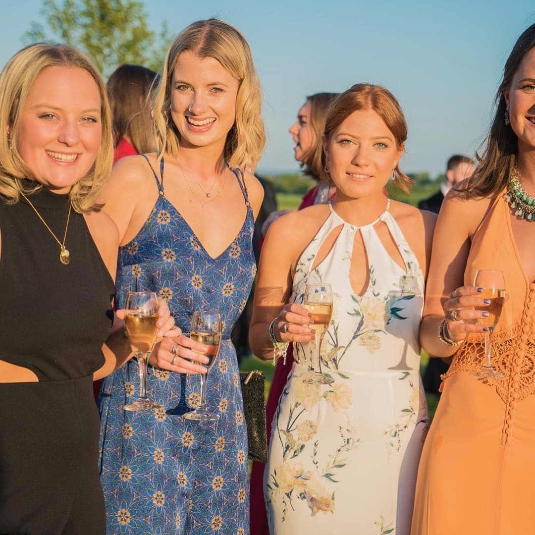 21st Party Planning: From Champagne Reception to Dancing Until Dawn